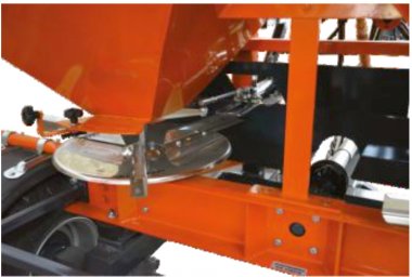 AXN T-2500 Double Disc Two Wheel Fertilizer Spreader Machines